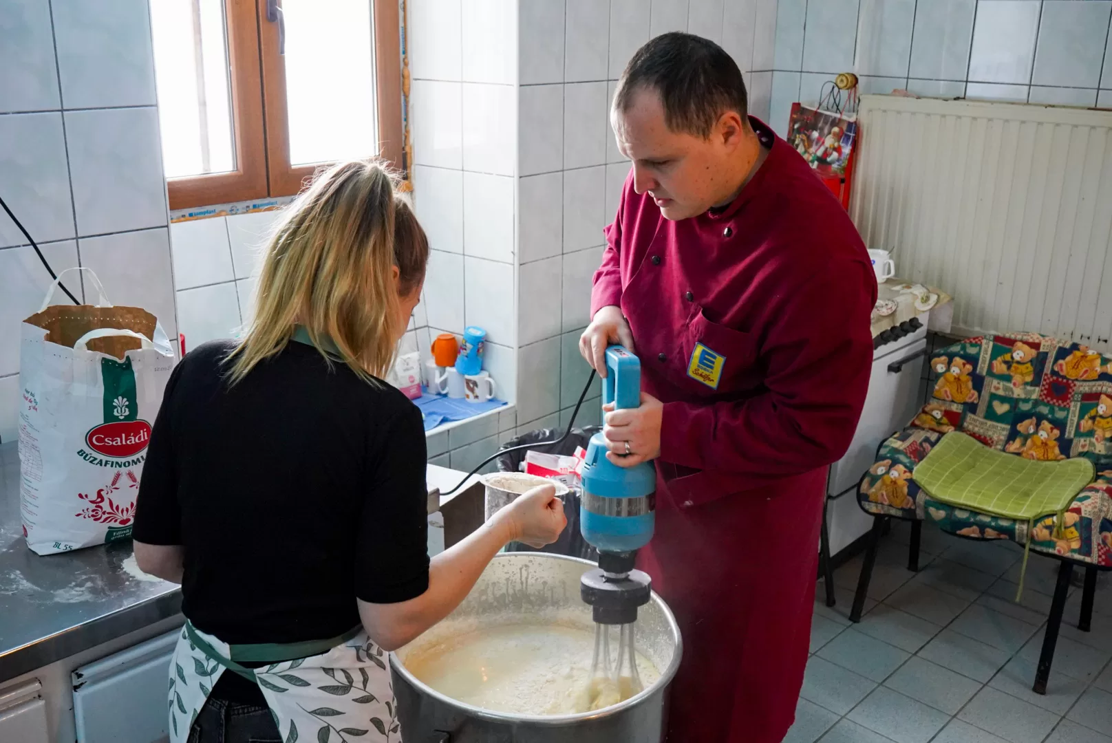 Bucătarii de la Chefi la cuțite au gătit pentru copiii din Centru de ...