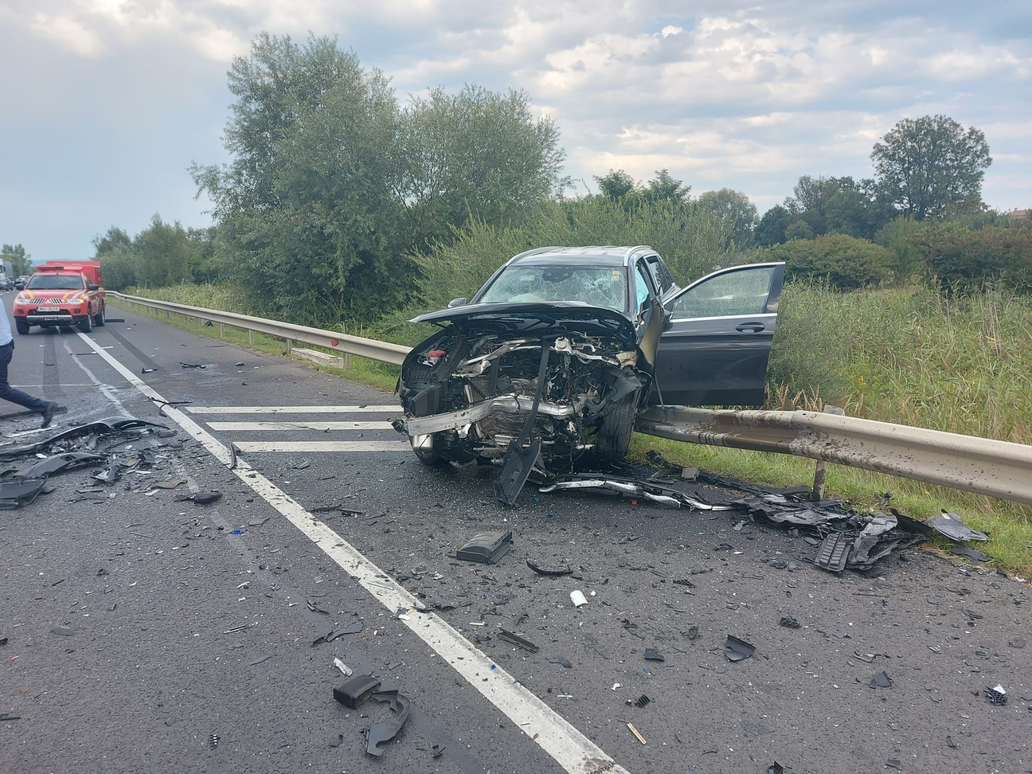 FOTO: Tânăr de 19 ani, mort într-un groaznic accident rutier pe DN 1 ...