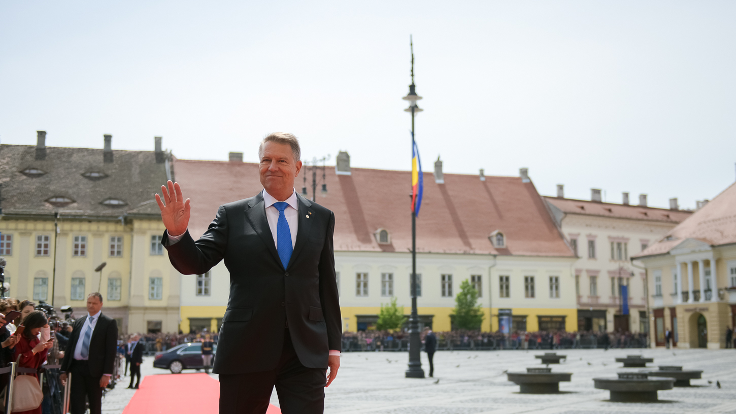 GHINION: Klaus Iohannis a fost EXECUTAT SILIT de ANAF. Inspectorii i-au ...
