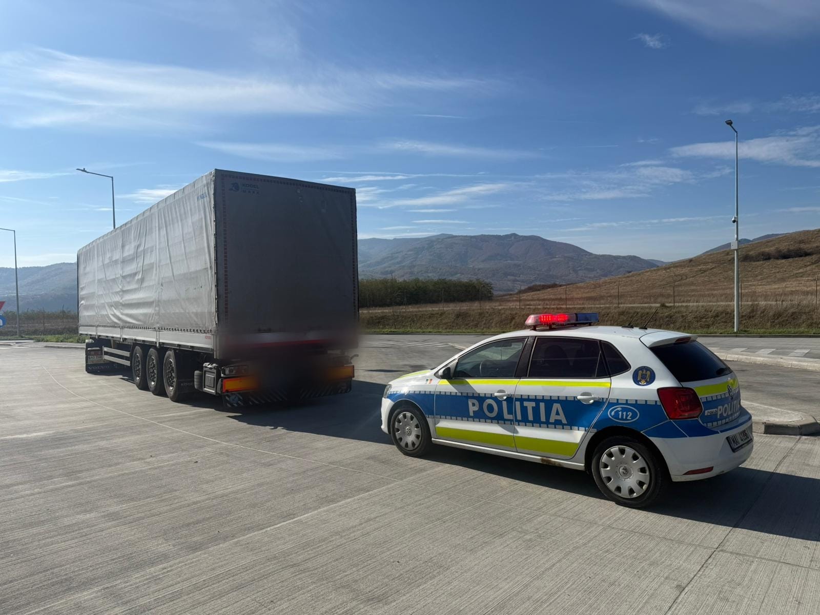 FOTO/VIDEO: Un șofer mort de beat, aproape de o tragedie de proporții ...