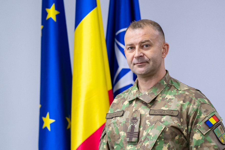 INTERVIU Colonel Dumitru Todosiuc, Comandantul Academiei Forțelor ...