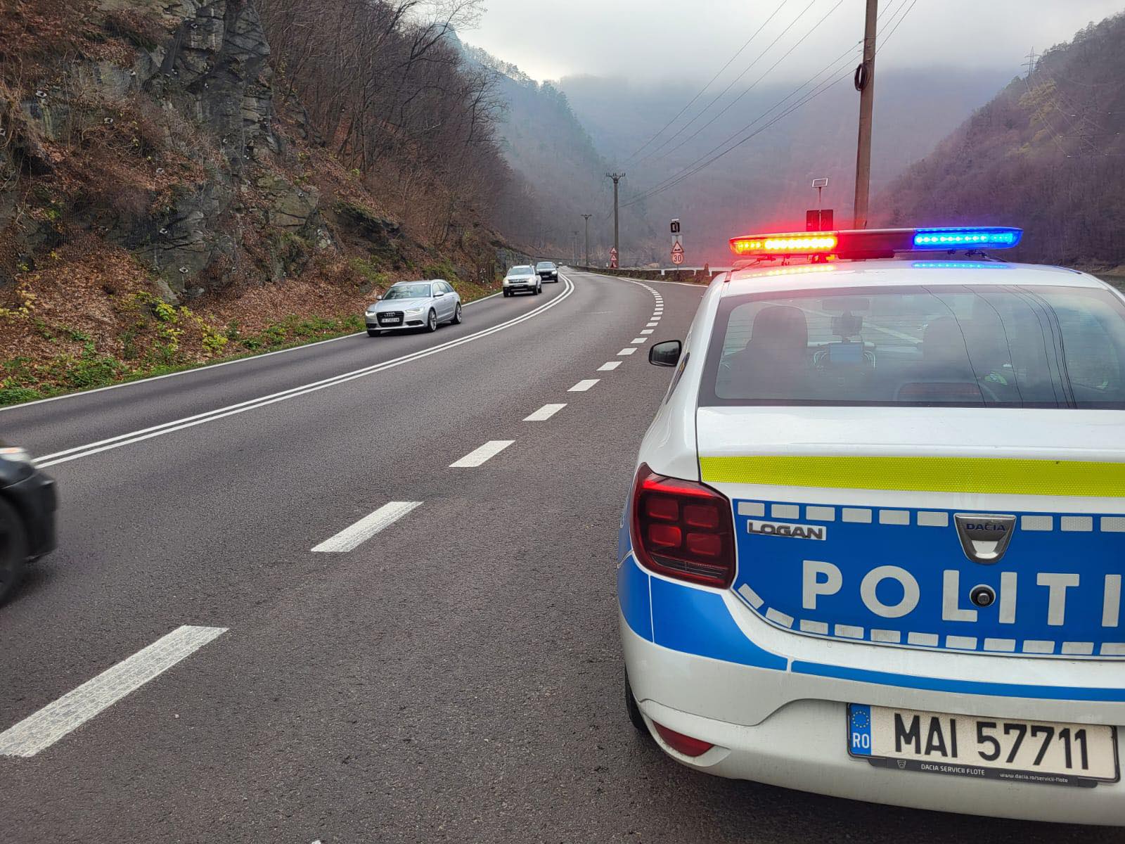 Atenție, șoferi! Valea Oltului devine un adevărat test de răbdare ...