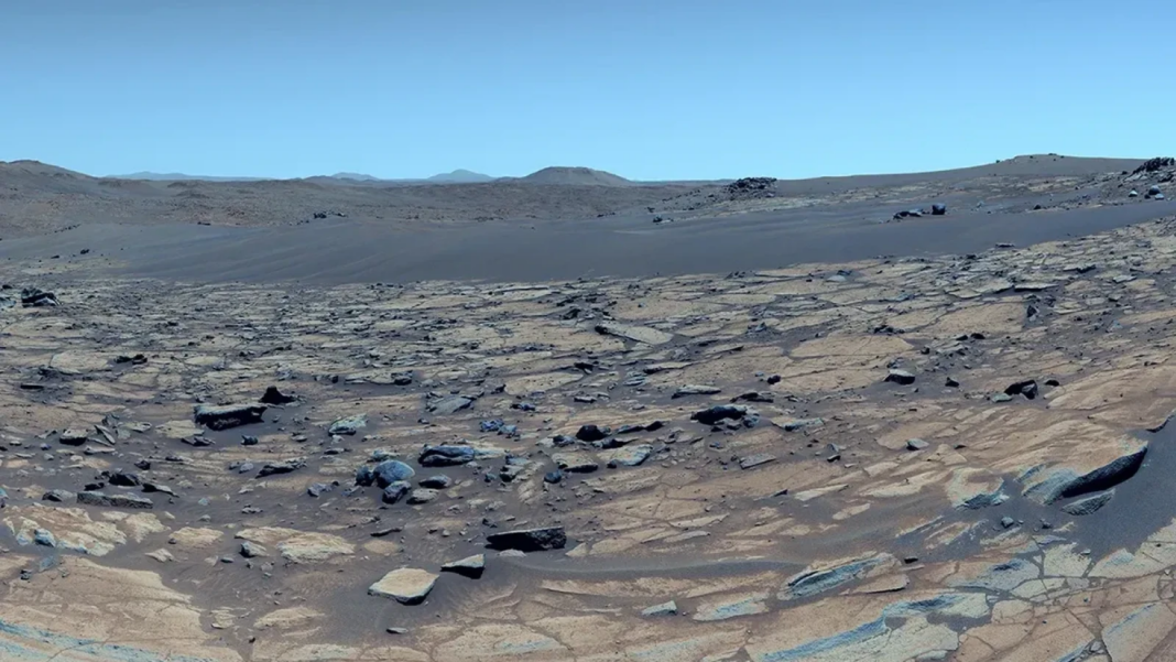FOTO/VIDEO - NASA a surprins ceva neașteptat pe Marte: un peisaj care ...